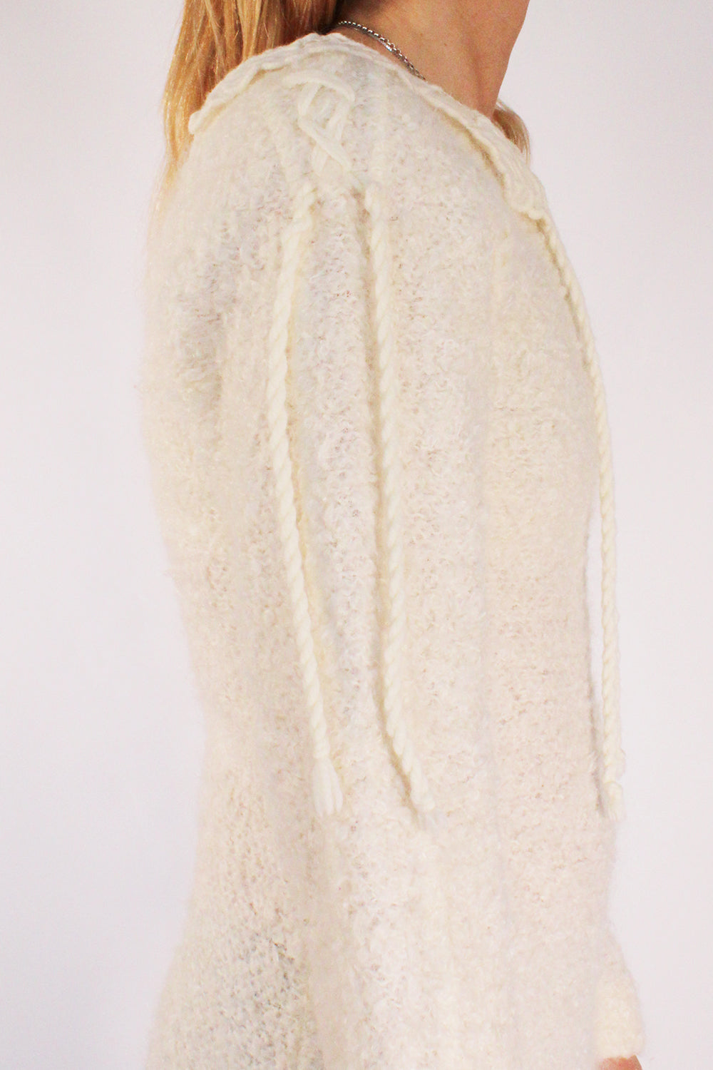 Vintage wollen jurk met gehaakt kant – Secondhandnew Vintage Kleding
